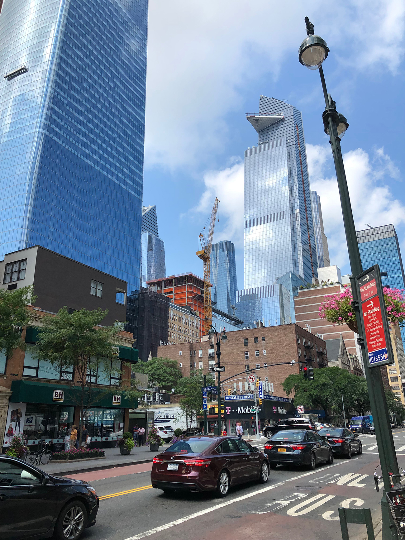 Pendry Hotel's Wavy Curtain Wall Begins Assemblage at 4 Manhattan West ...