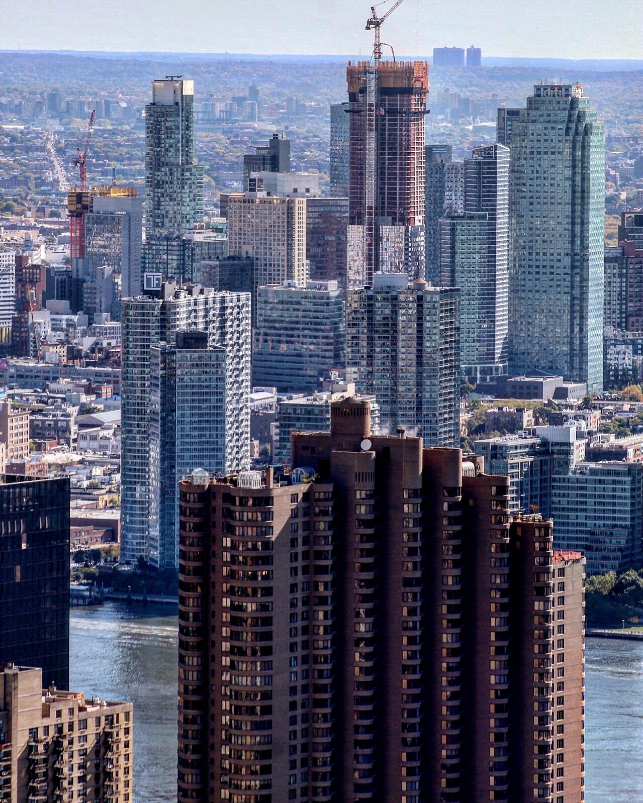 NEW YORK | Skyline Tower | 232m | 762ft | 67 fl | Com | Page 6 ...