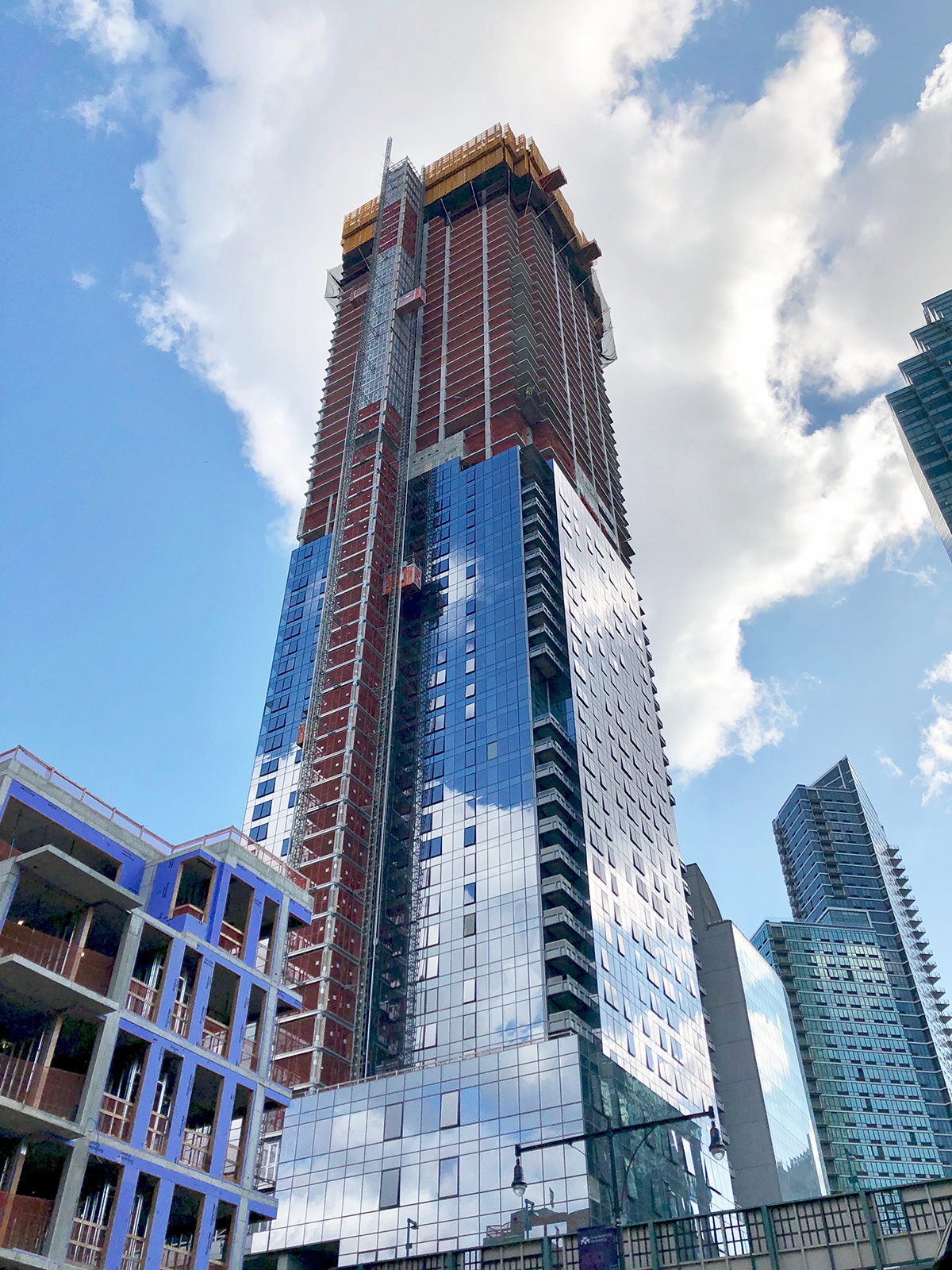 NEW YORK | Skyline Tower | 232m | 762ft | 67 fl | Com | Page 6 ...