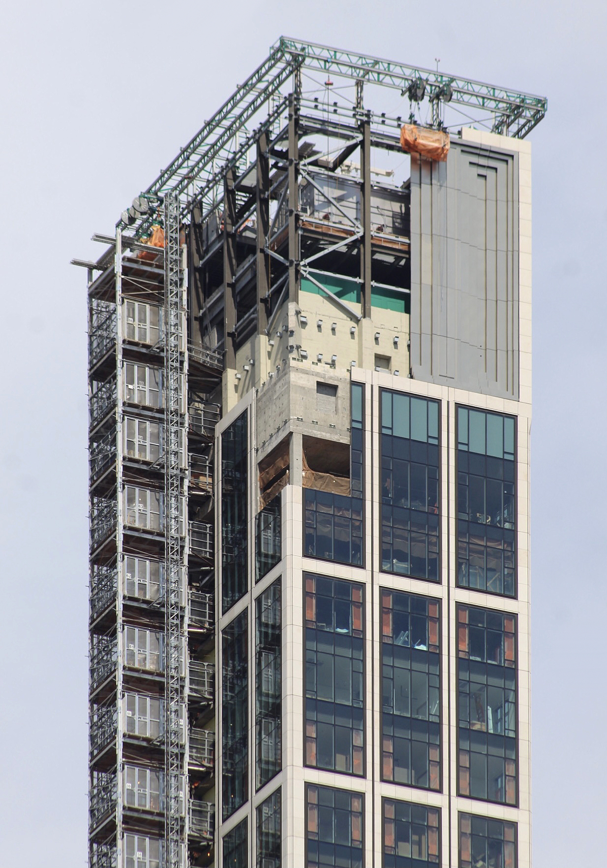 NEW YORK | Sutton 58 | 258m | 847ft | 65 fl | Com | Page 10 ...